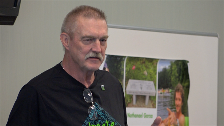 Heart transplant survivor Barney Cotton meets mother of heart donor ...