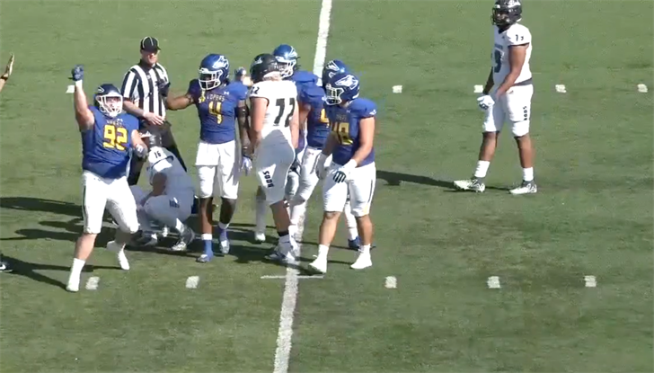 Spies makes 2nd Team, seven UNK football players make All-MIAA teams ...