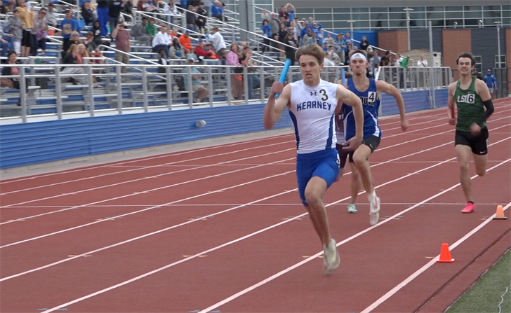 Kearney boys dominate, claim district track and field championship ...